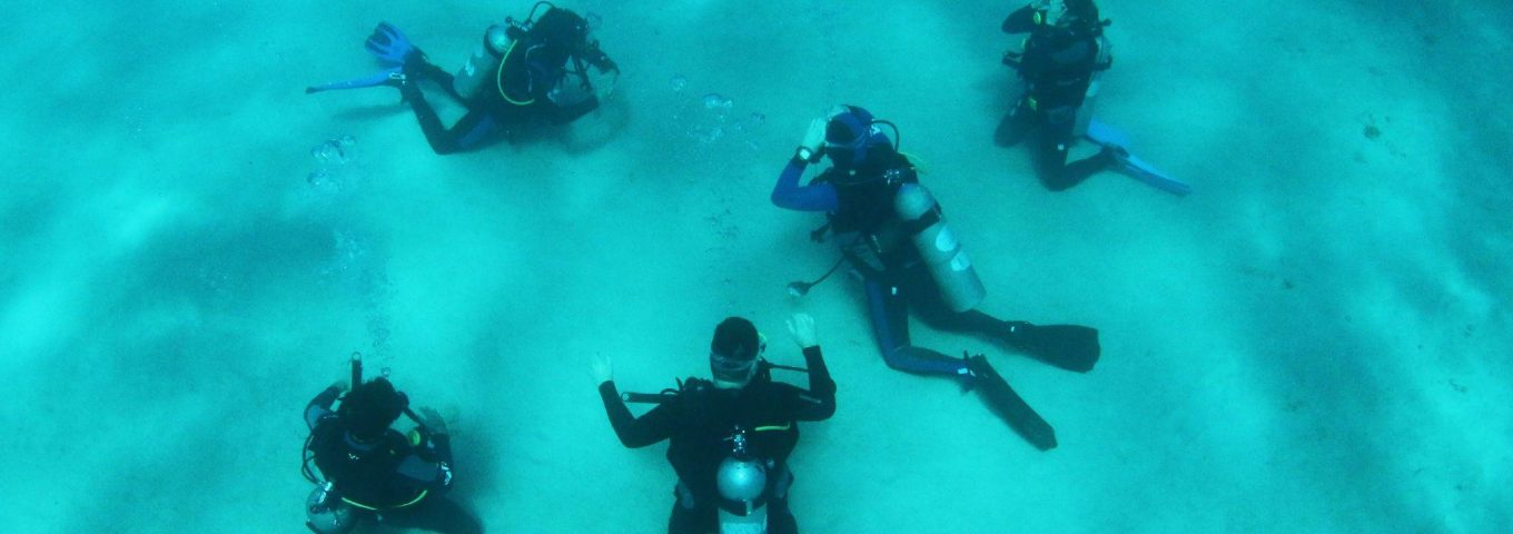 Scuba Diver Etiquette - Belize Dive Haven Resort